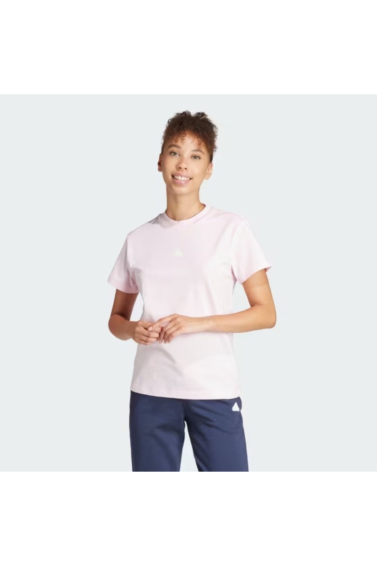 adidas Embroidered Tee Women's T-shirt- Trendyol