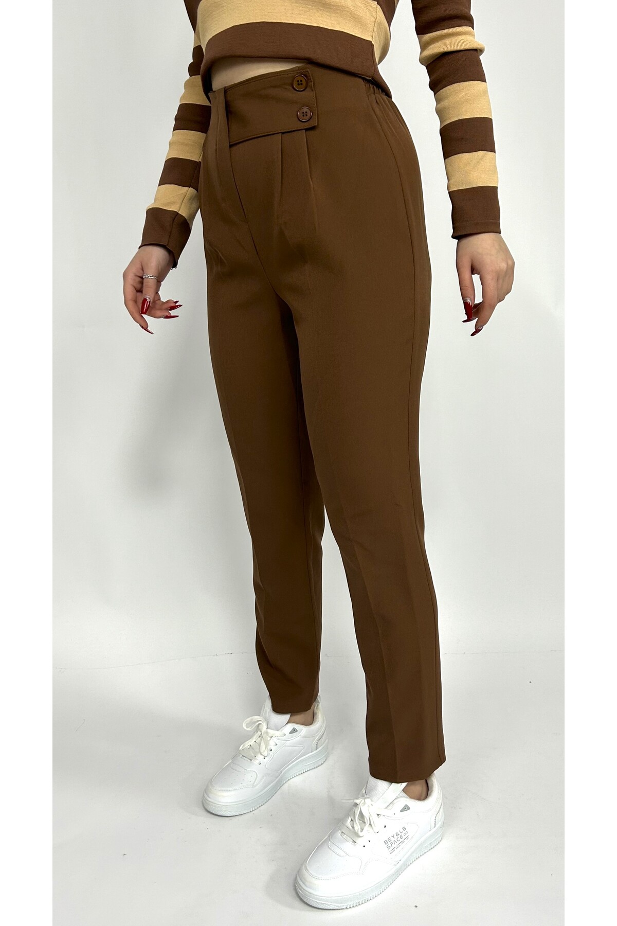 SHARON MODA Kadın Çift Düğme Detaylı Dilli Dar Paça Pantolon Fiyatı ...