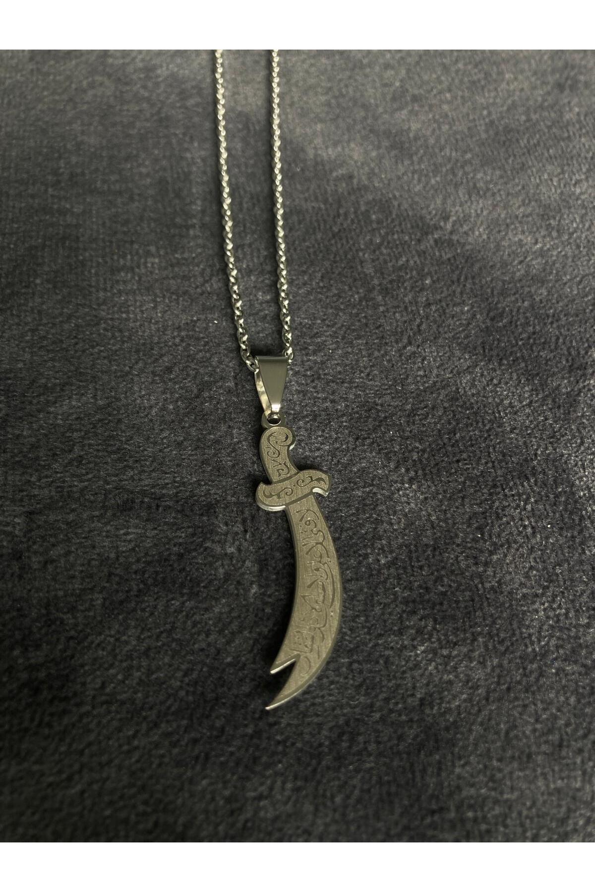 İDİL Gümüş renk Zülfikar çelik kolye Fiyatı, Yorumları - Trendyol