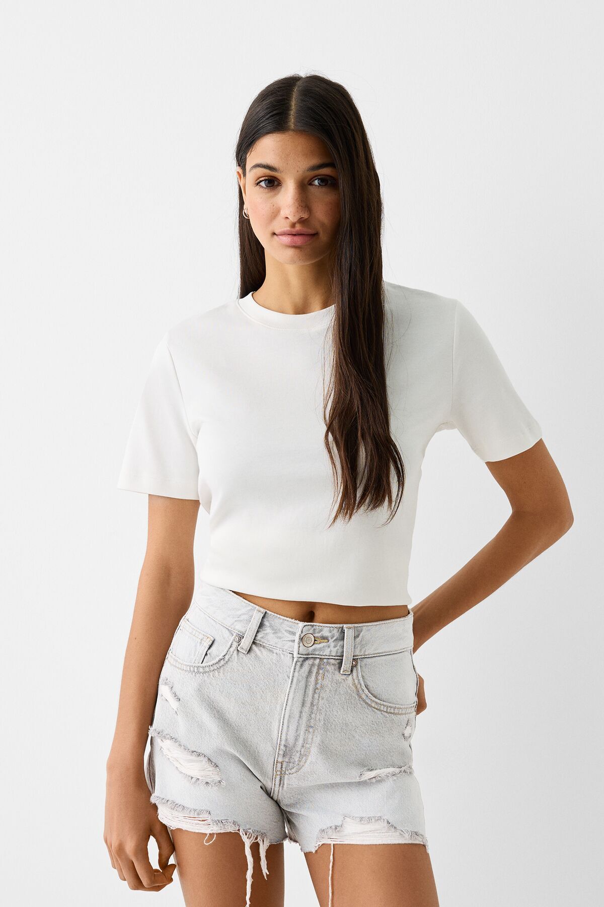 Bershka Distressed denim şortFiyatı, Yorumları - Trendyol