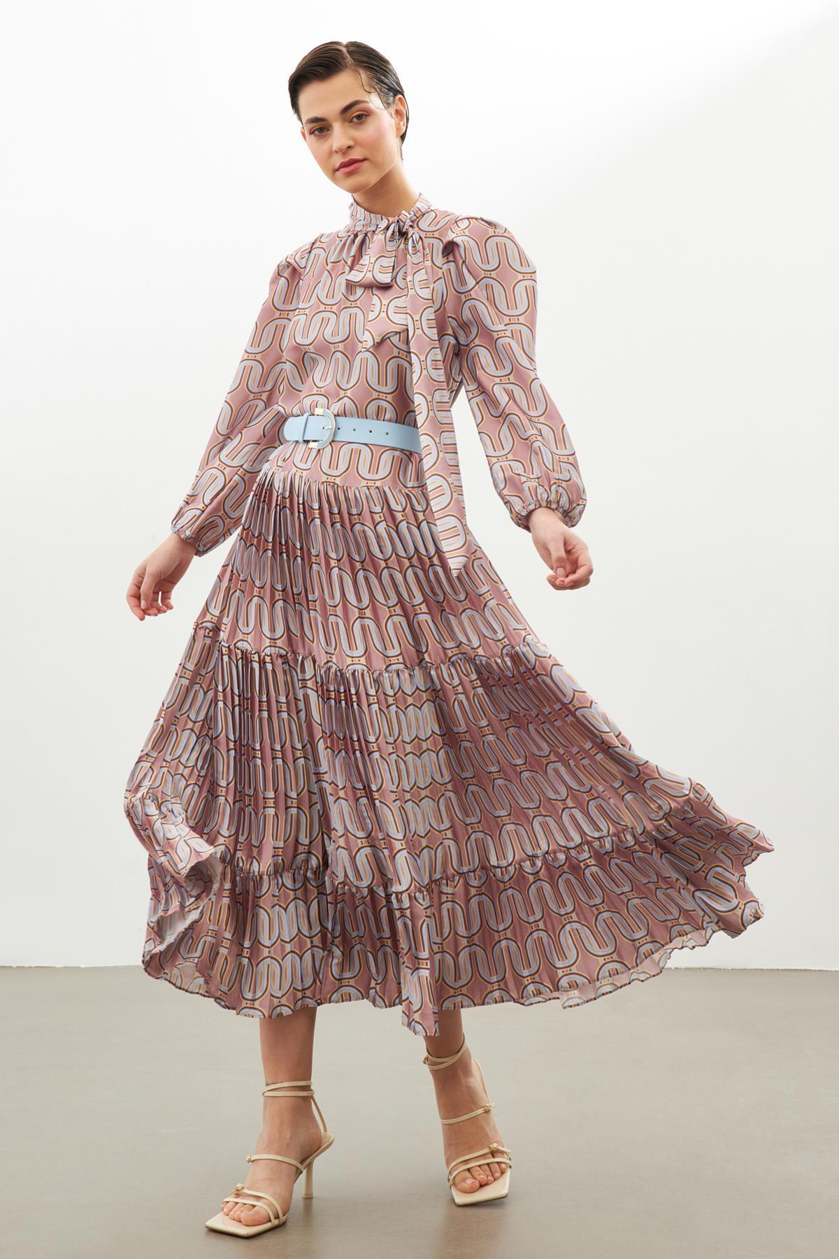 Setre Pudra Kemer Detaylı Maxi Boy Elbise Fiyatı, Yorumları - Trendyol