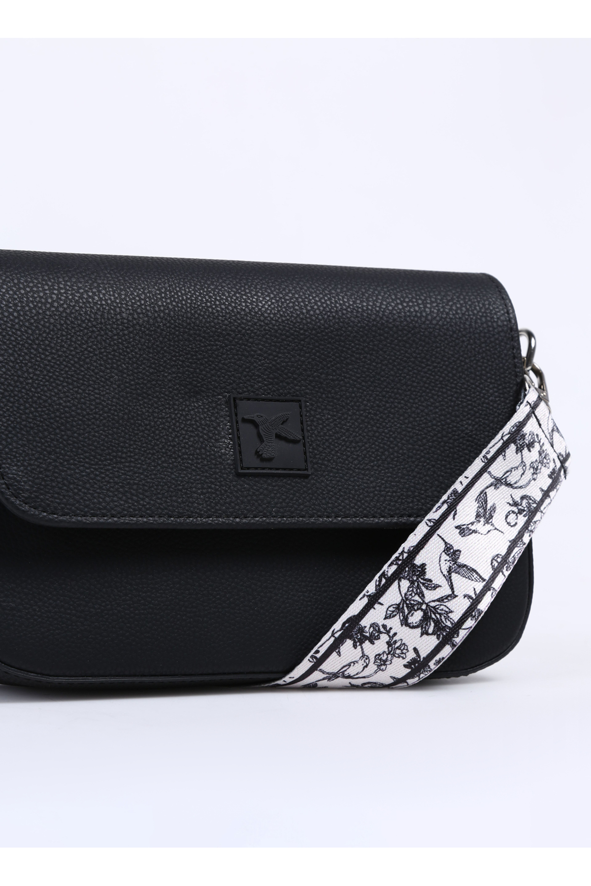 Fabrika Siyah Kadın Omuz Çantası STRAP-BENVE Fiyatı, Yorumları - Trendyol