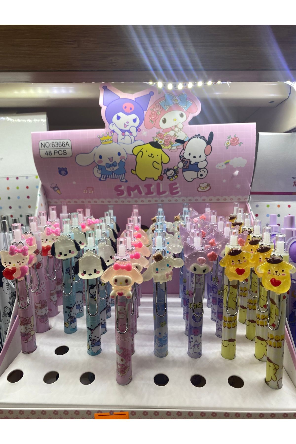 TAROS KIRTASİYE Kuromi Süslü Kuromi Sanrio Tükenmez Kalem Fiyatı ... TAROS KIRTASİYE Kuromi Süslü Kuromi Sanrio Tükenmez Kalem Fiyatı ...