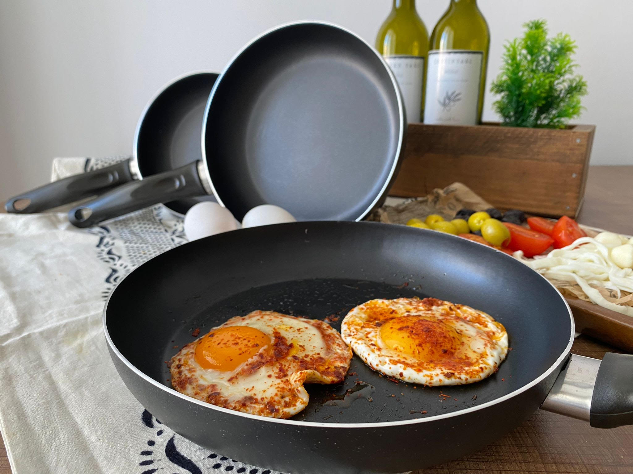 sobapark Yanmaz Yapışmaz Teflon Tava Seti 16 20 24 Cm Siyah Renk Teflon Tava Seti Günlük ...