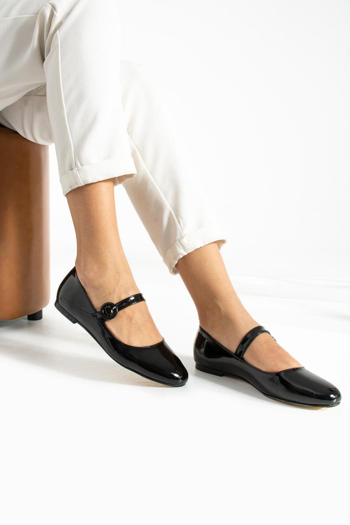 La Limar siyah tokalı bağlamalı babet - Fiyatı, Yorumları