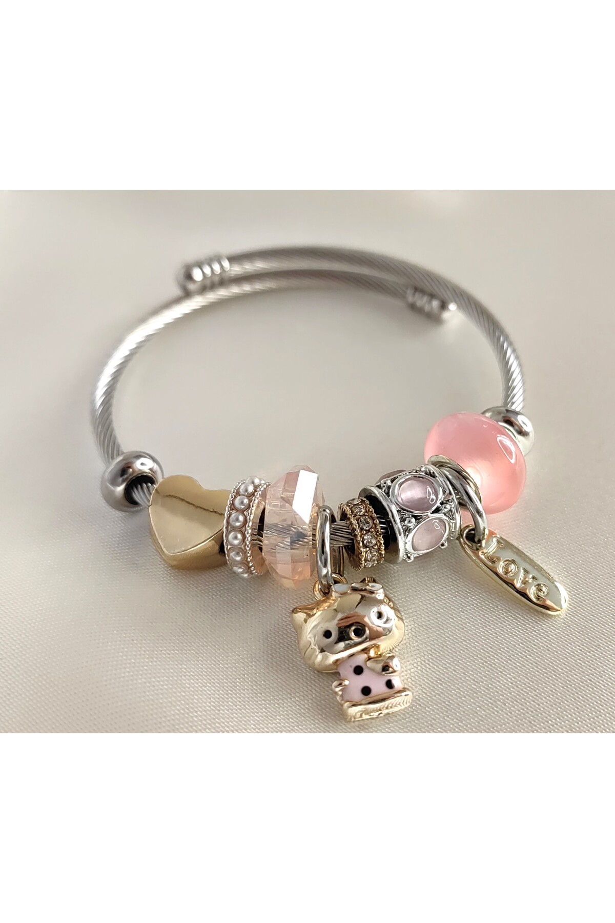 ARYA DESİGN HELLO KİTTY VE KALP CHARMLI ÇELİK BİLEKLİK Fiyatı ...