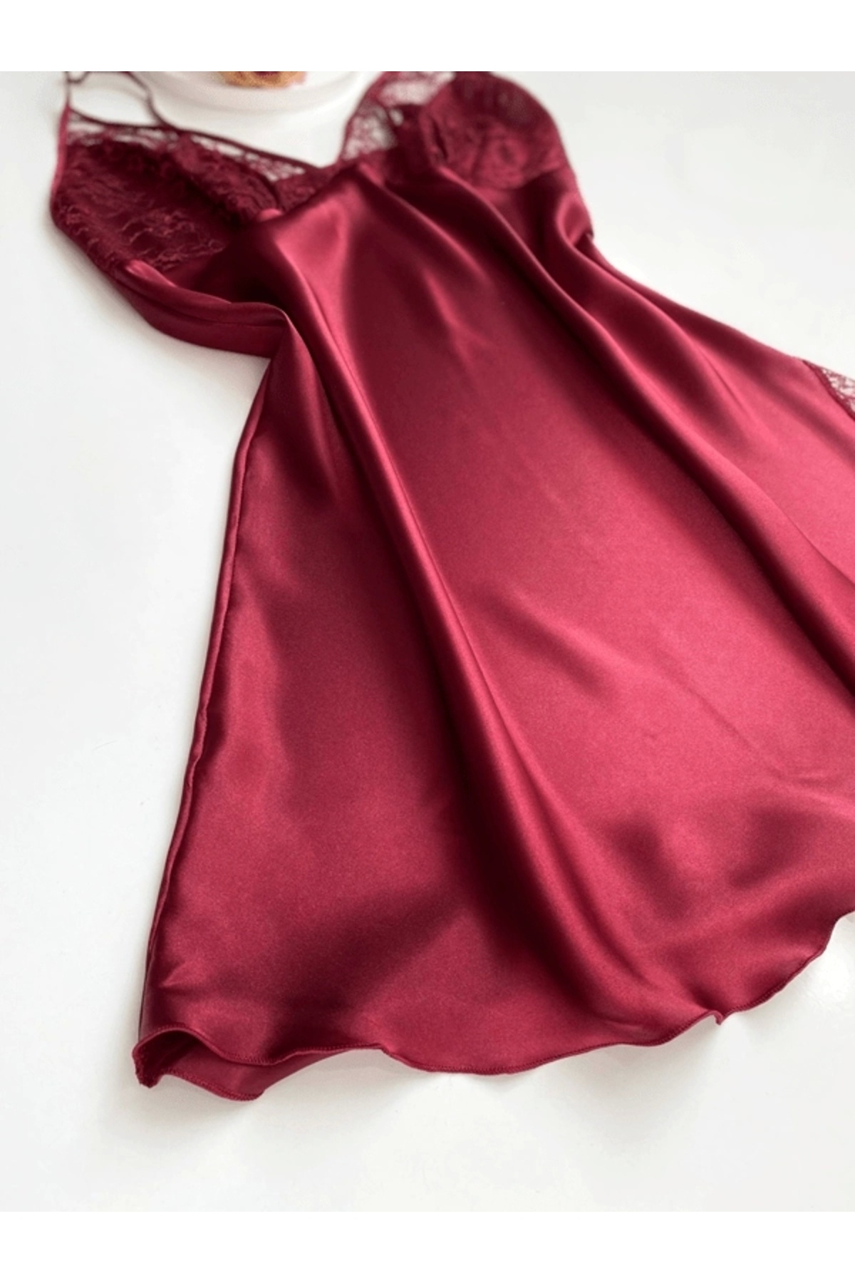 gc gece incisi Büyük Beden Dantel Detaylı Saten Gecelik Fiyatı ...