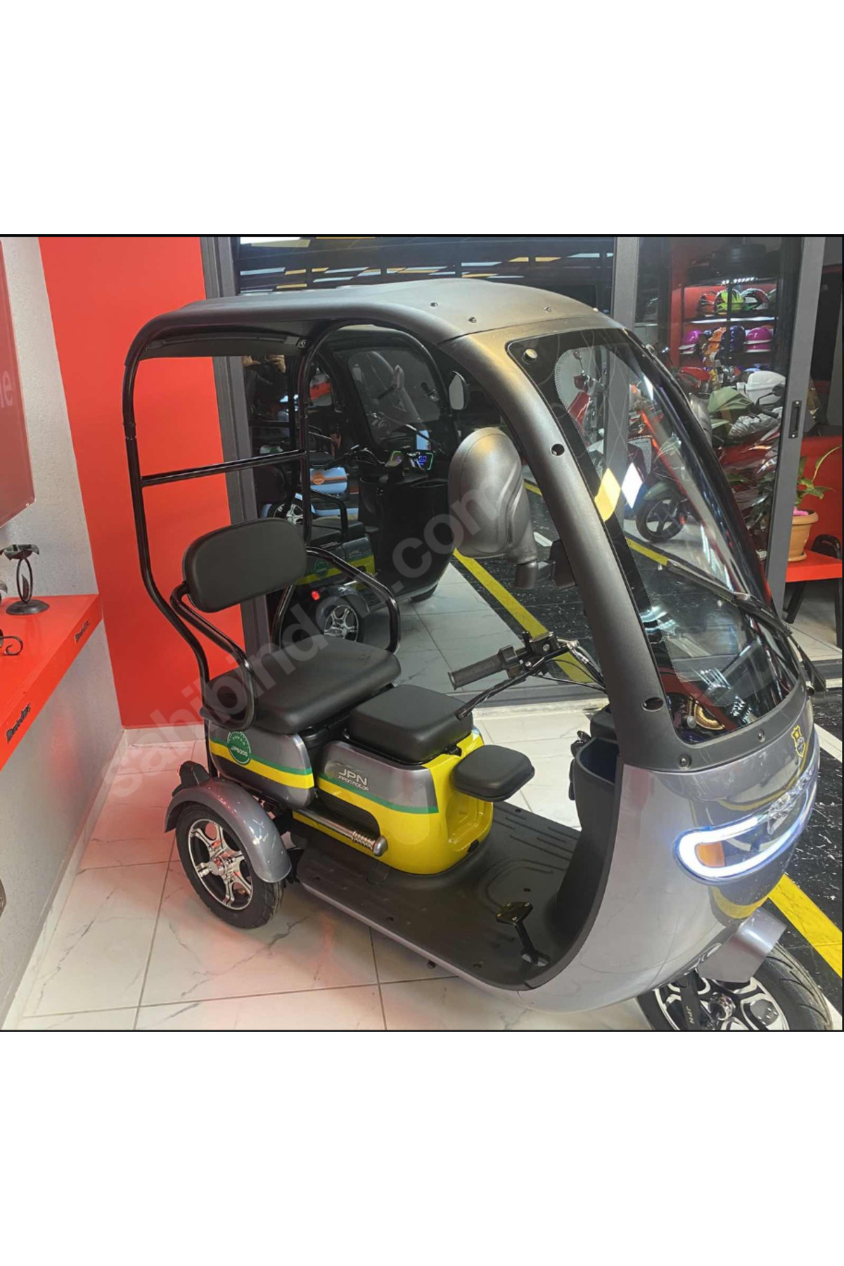 jpn JAPON MOTOR JP6000 3 TEKERLİ KABİNLİ ELEKTRİKLİ MOTOSİKLET - Fiyatı ...