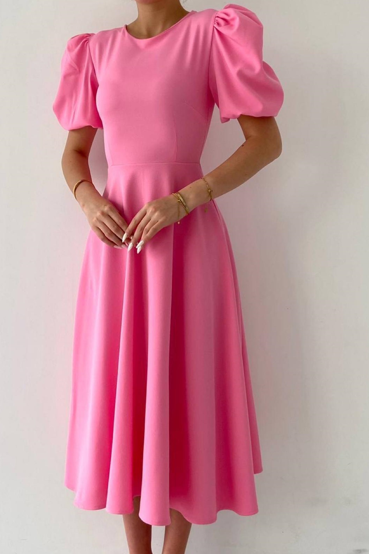 vuvutasarım Pembe Atlas Kumaş Yuvarlak Yaka Prenses Kol Detay Midi ...