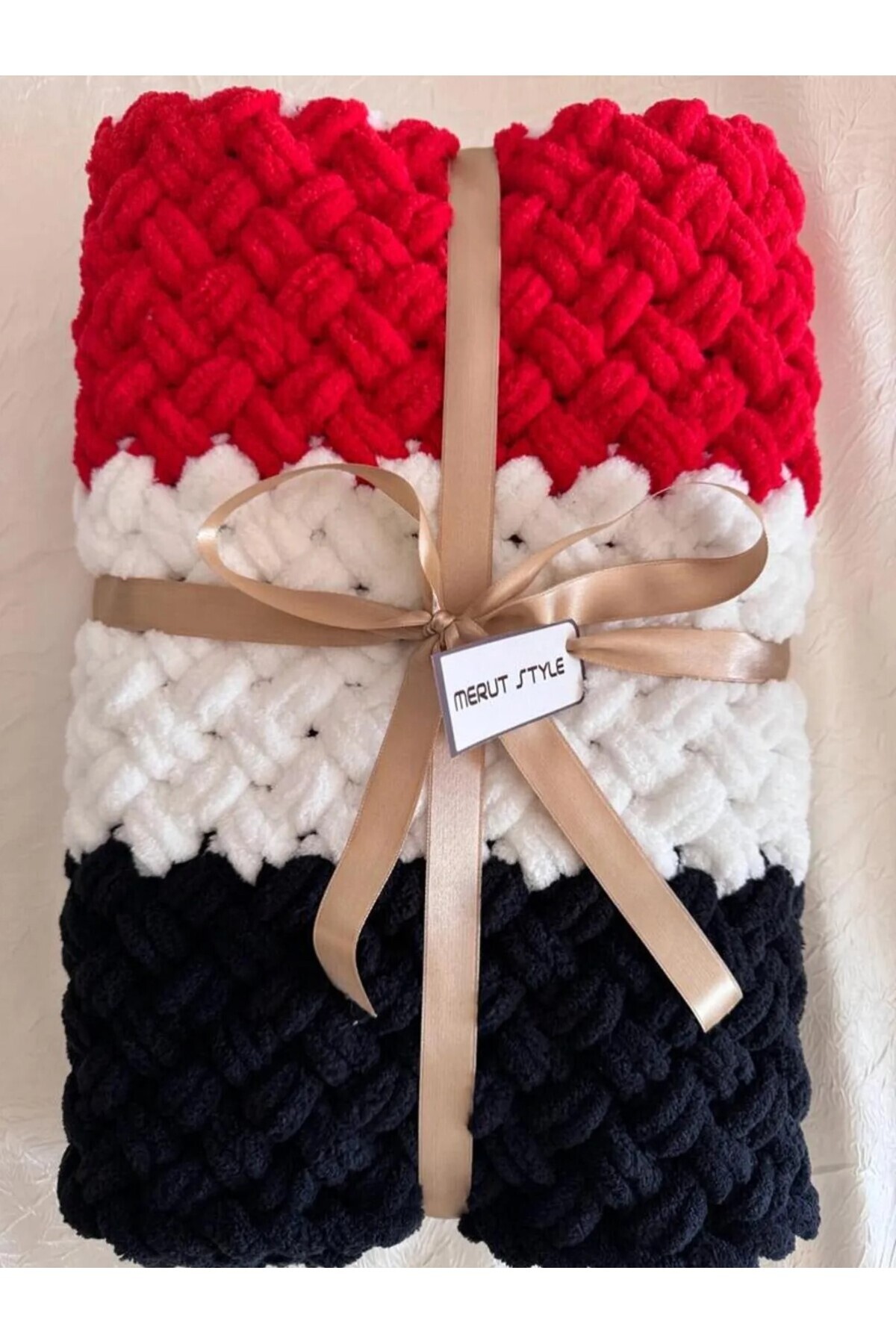 MERUT STYLE HAYATINI RENKLENDİR El örgüsü pufy kırmızı beyaz siyah karışık renk hasır desenli ...
