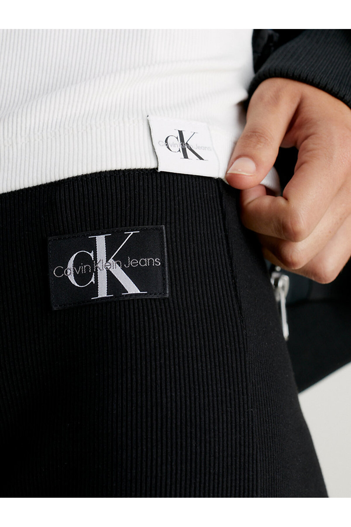Calvin Klein WOVEN LABEL STRAIGHT PANTS Fiyatı, Yorumları - Trendyol