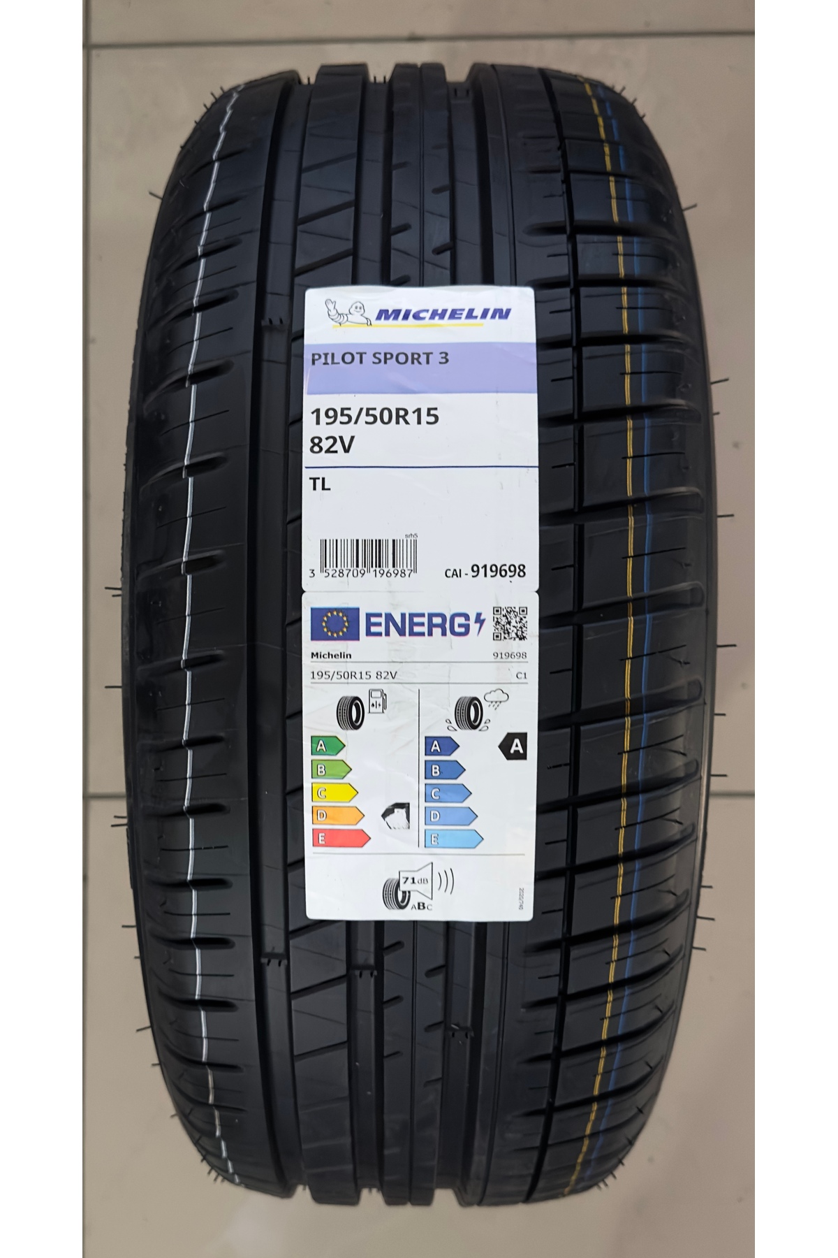 Michelin MİCHELİN 195/50R15 82V Pilot Sport 3 Yaz Lastiği 2024 Üretim Fiyatı, Yorumları - Trendyol