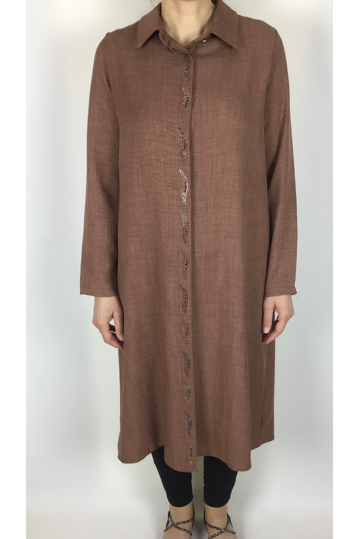 ECE GİYİM KETEN AYROBİN ÖNÜ VE ARKADI TAŞLI ÖN GİZLİ DÜĞMELİ SPOR GÖMLEK - Fiyatı, Yorumları