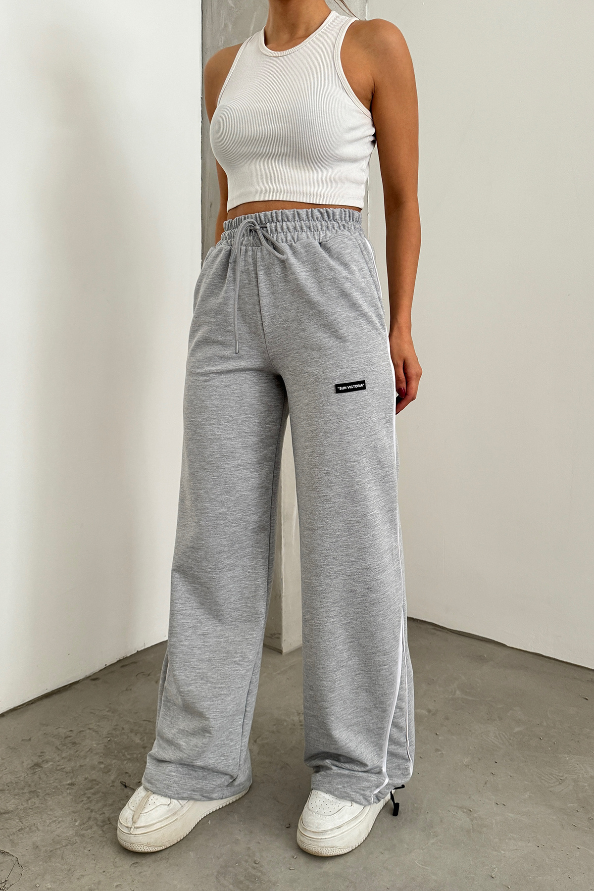 Sun Victoria Kadın Gri Iki Iplik Beli Lastikli Salaş Bol Paça Eşofman ...
