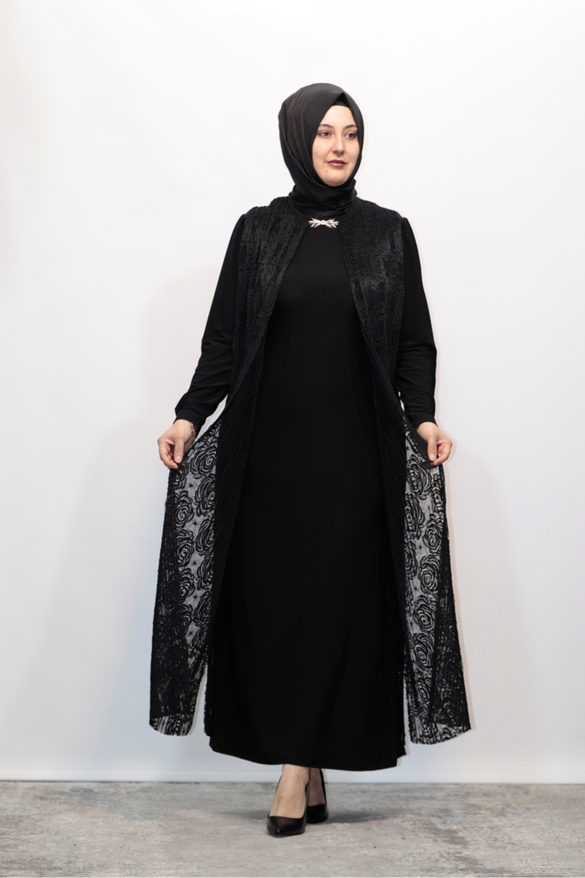 Zey&Ka Butik BÜYÜK BEDEN JAKAR DANTELLİ PİLİSELİ AKSESUARLI ABİYE ELBİSE Fiyatı, Yorumları ...