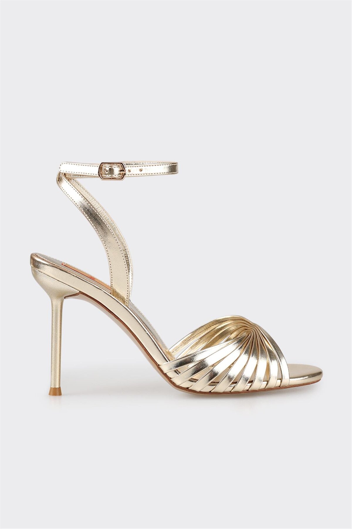 Elle Gold Kadın Topuklu Sandalet Fiyatı, Yorumları - Trendyol