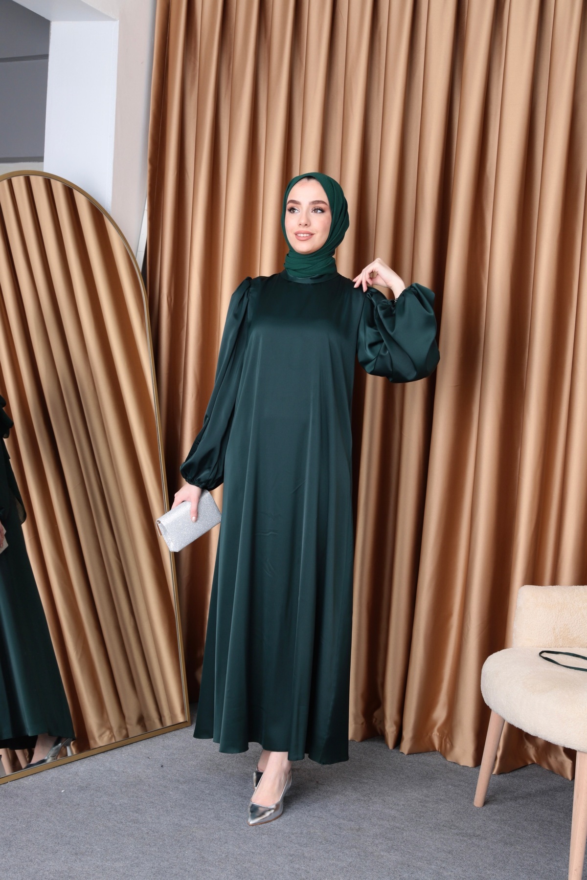 Aranlı tekstil Balloon Sleeve Satin Hijab Oversize Piping Belted Hijab ...