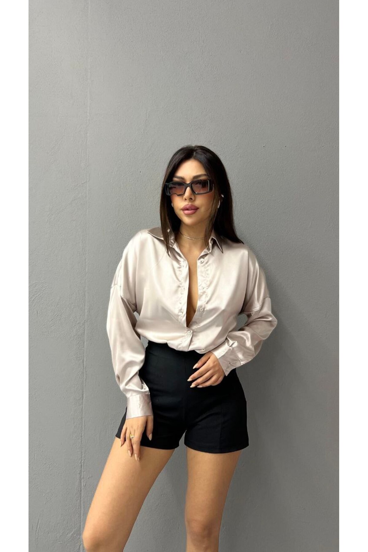 EZFER KADIN UZUN KOLLU SATEN GÖMLEK DÜZ RENK Fiyatı, Yorumları - Trendyol