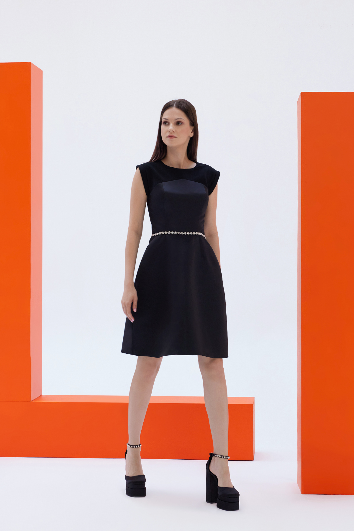 JAQAR Siyah Roba Detaylı Mini Elbise - Fiyatı, Yorumları