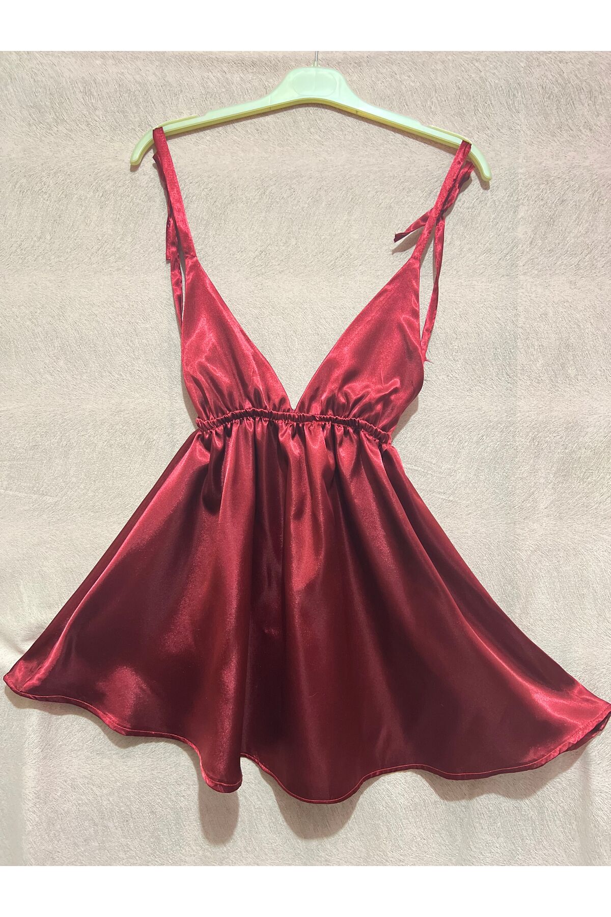 DUSK Dekolteli İpek Saten Gecelik Fiyatı, Yorumları - Trendyol