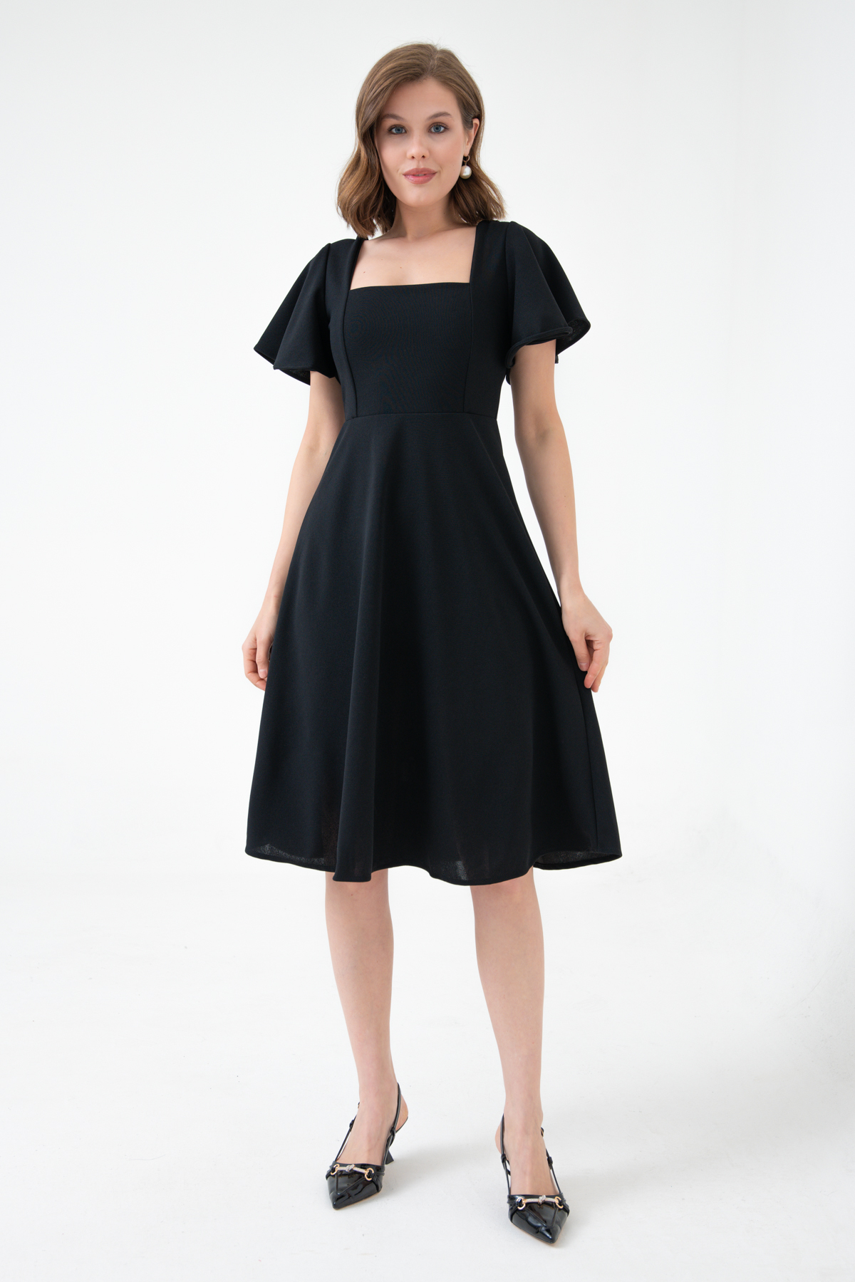 vuvutasarım Kadın Esnek Krep Kumaş Kare Yaka Kolları Volanlı Tasarım Siyah Midi Boy Abiye Elbise ...