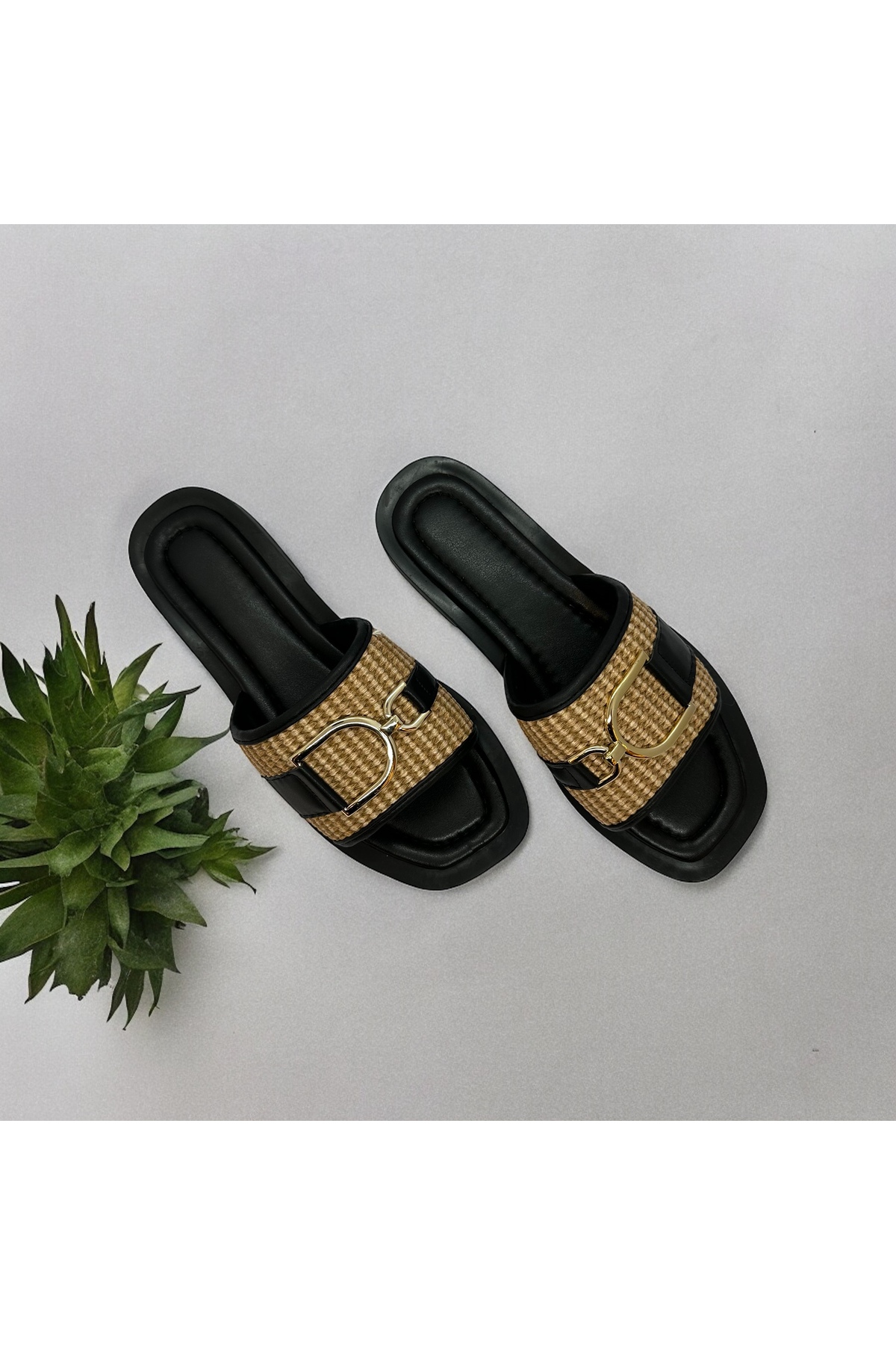 runa shoes Günlük Hasır Terlik Fiyatı, Yorumları - Trendyol