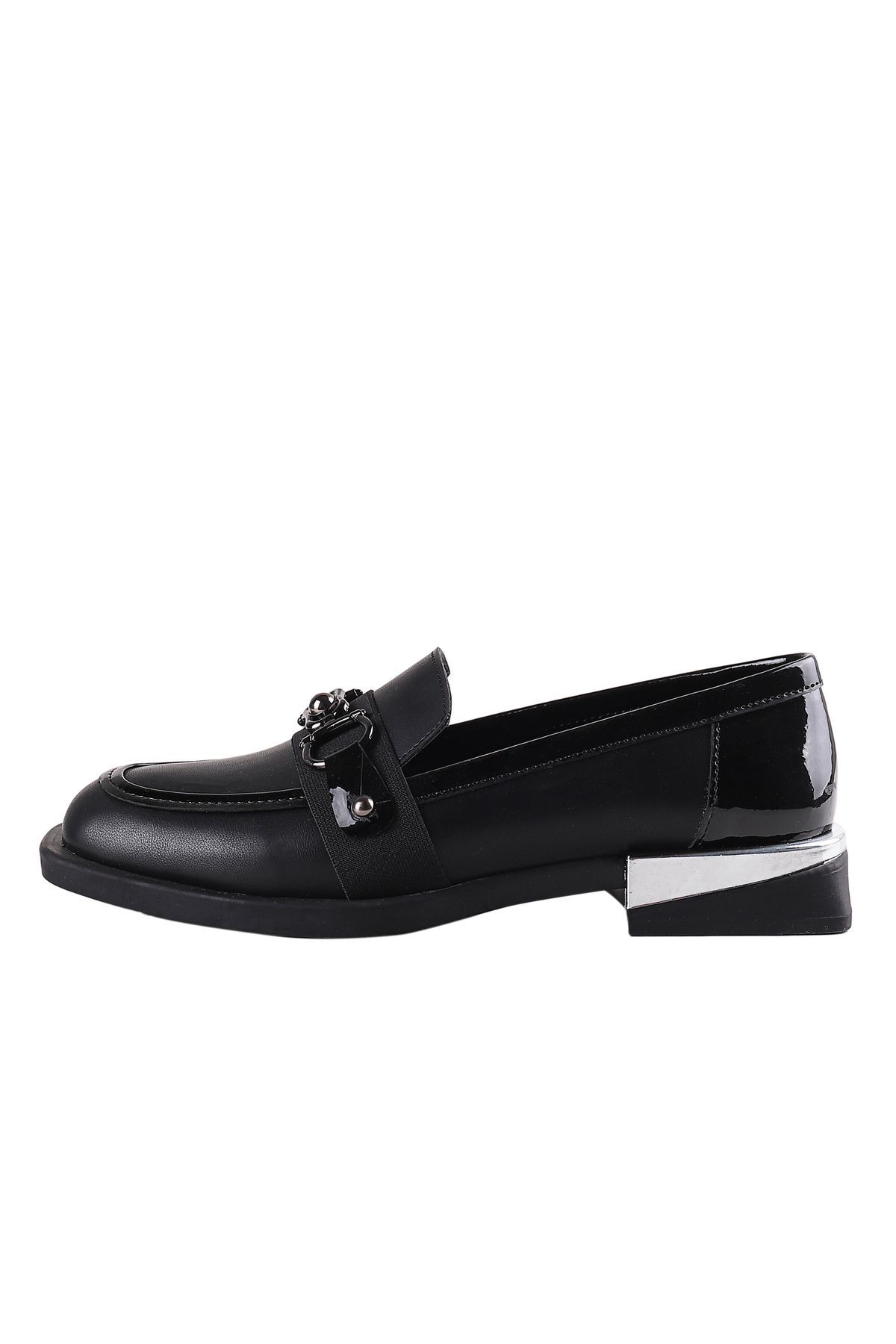 CLEOPATRA SHOES CLEOPATRA SİYAH ÖKÇE DETAYLI TOKALI LOAFER - Fiyatı ...