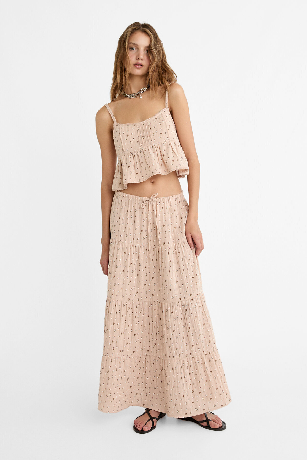 Stradivarius Dantelli uzun krepe etek Fiyatı, Yorumları - Trendyol