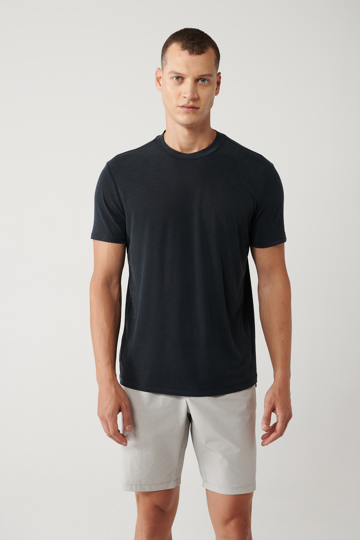 Avva Erkek Antrasit T-shirt Soft Touch Baskılı Bisiklet Yaka Regular ...