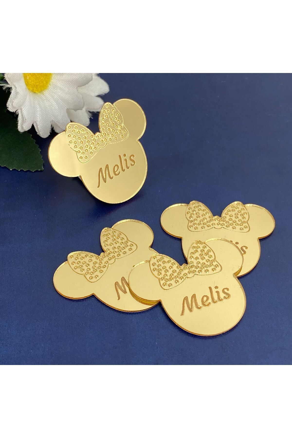 Bebek Çikolatası Minnie Mouse Model - Altın Renk Pleksi Yapışkanlı ...