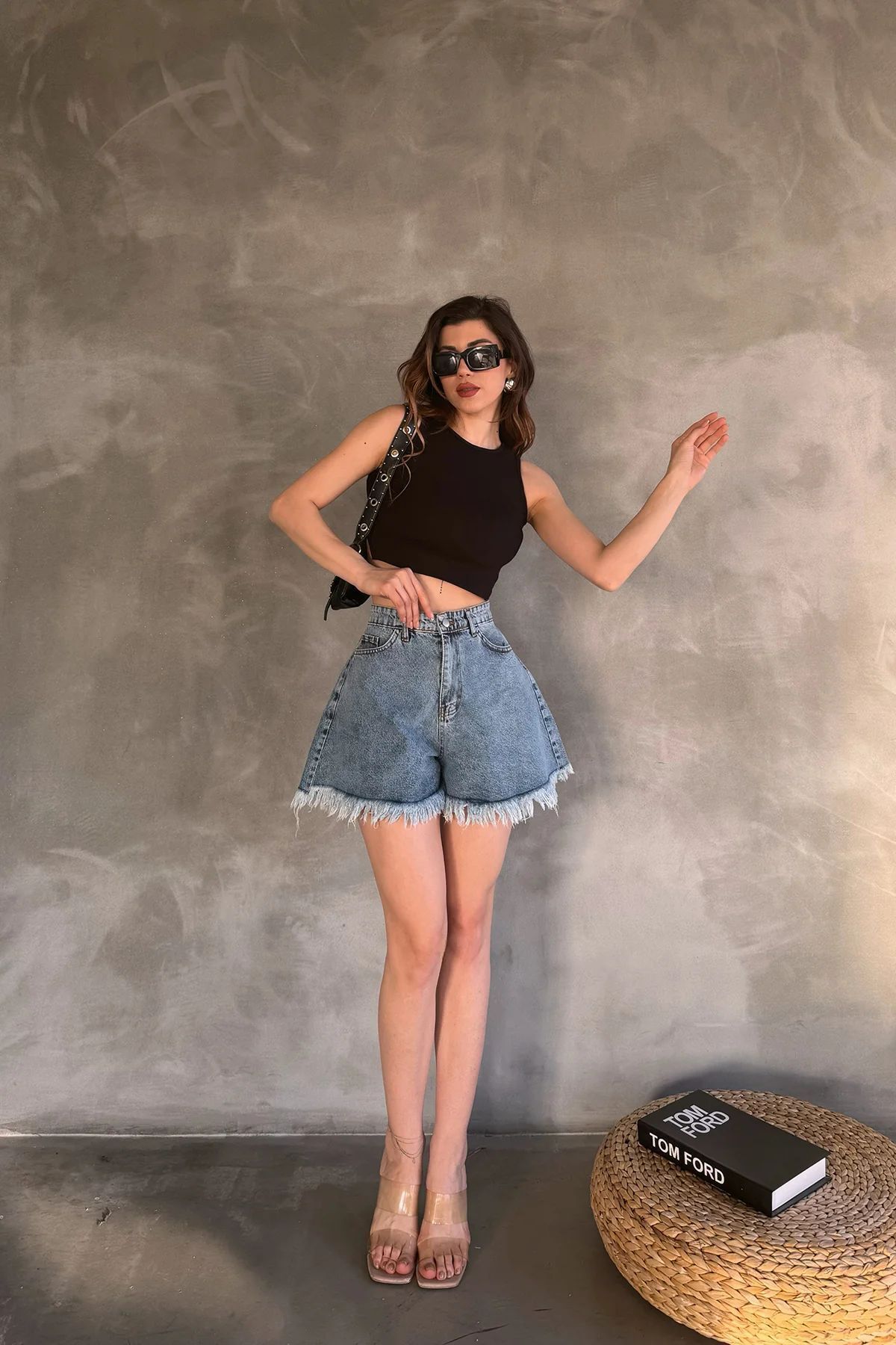 Jeyda Mom Kesim Paçası Püsküllü Denim Şort Fiyatı, Yorumları - Trendyol