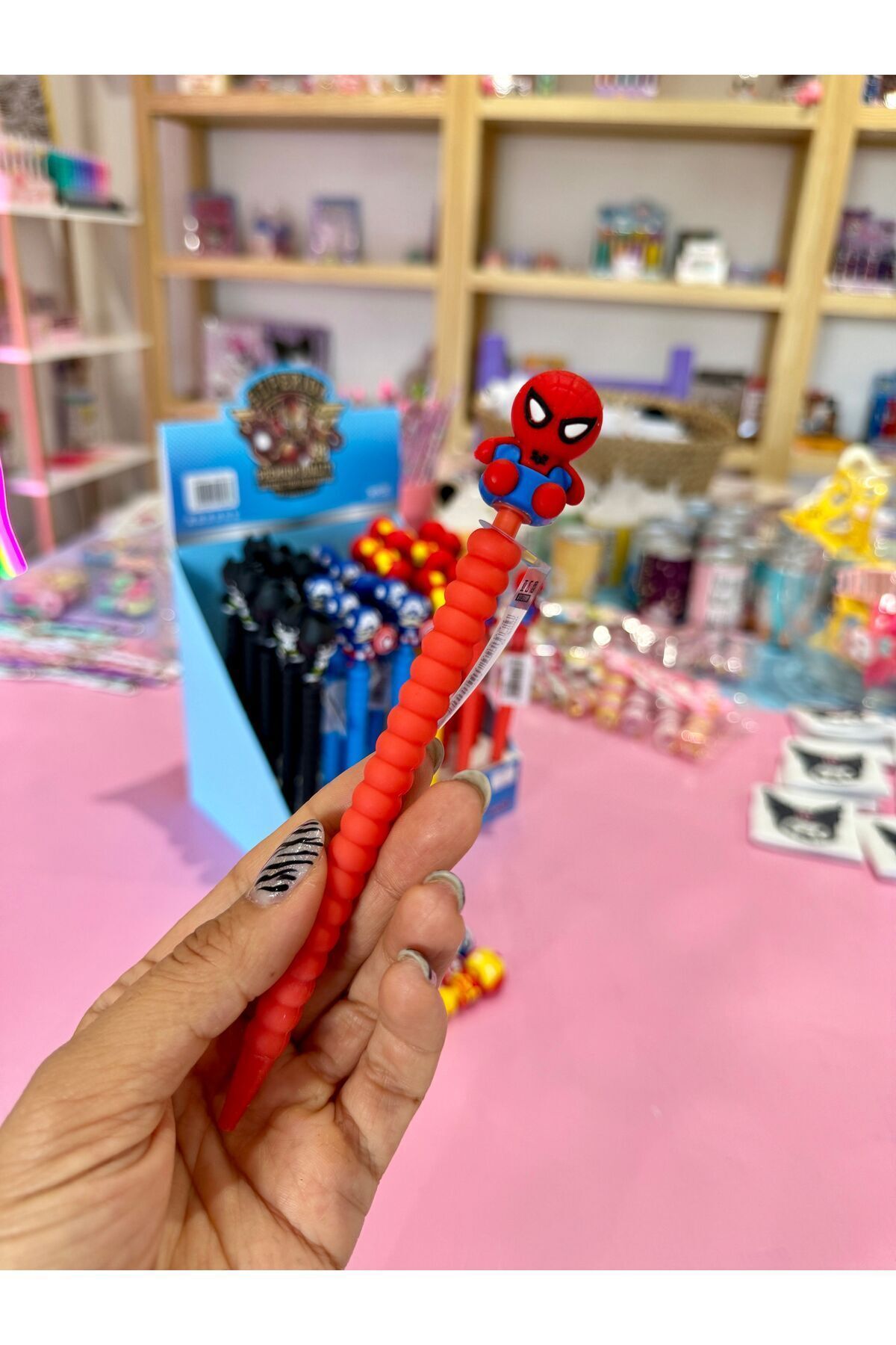 sisa.art Örümcek Adam Erkek Çocuklar için Uçlu Kalem 0.7 Uçlu Kalemler ...