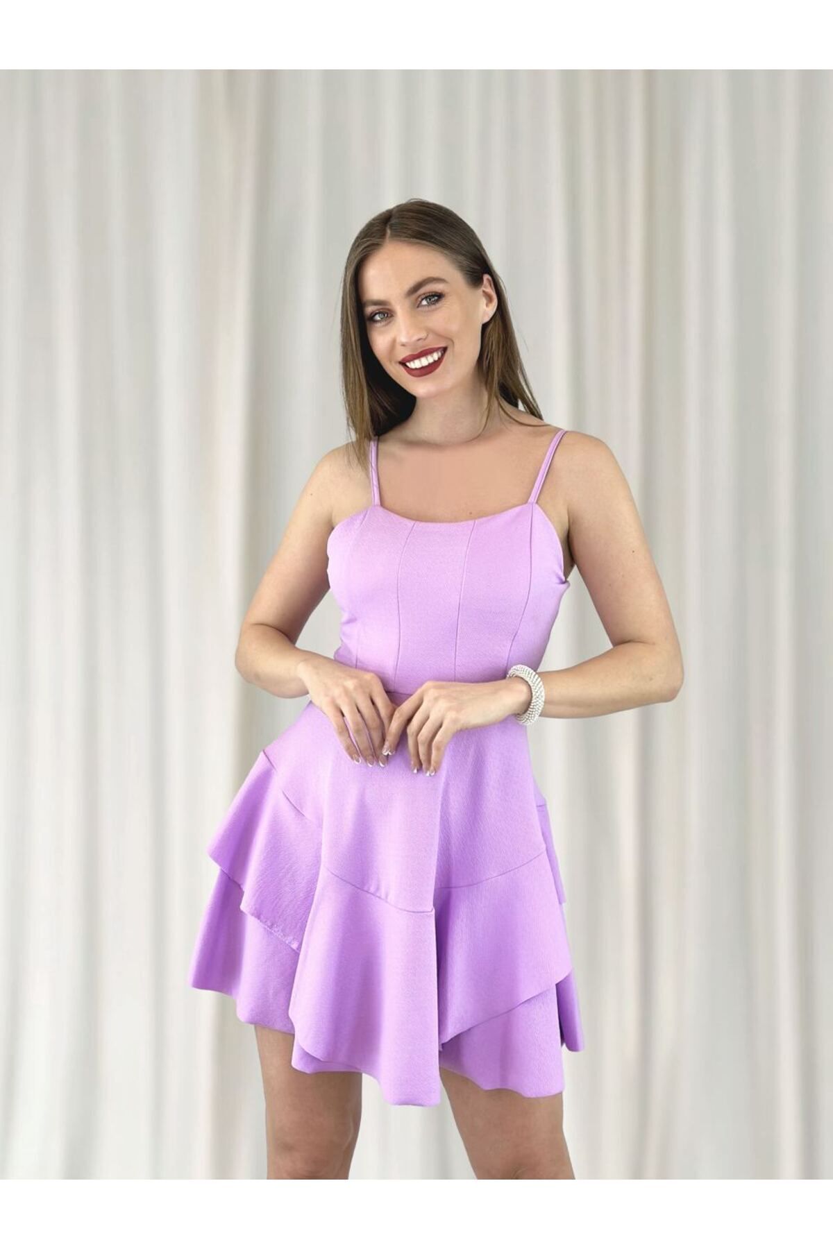 ALFUDO Moda Collection Ince Askılı Eteği Kat Detay Beyaz Abiye Elbise ... ALFUDO Moda Collection Ince Askılı Eteği Kat Detay Beyaz Abiye Elbise ...