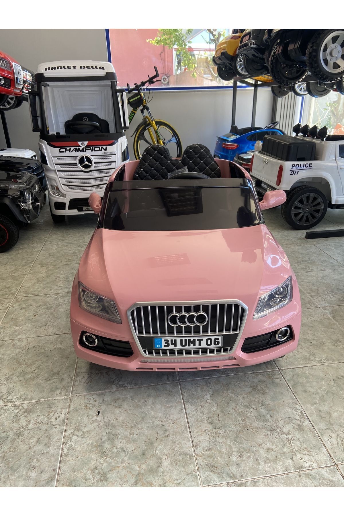 oyuncaksepeti Turhan Bebe Uzaktan Kumandalı Akülü Araba Audi Jeep ...