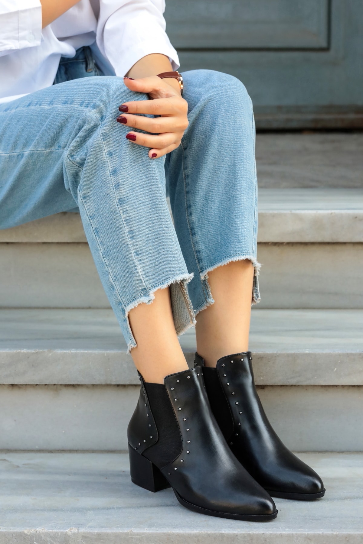 Mio Gusto Siyah Kadın Bot