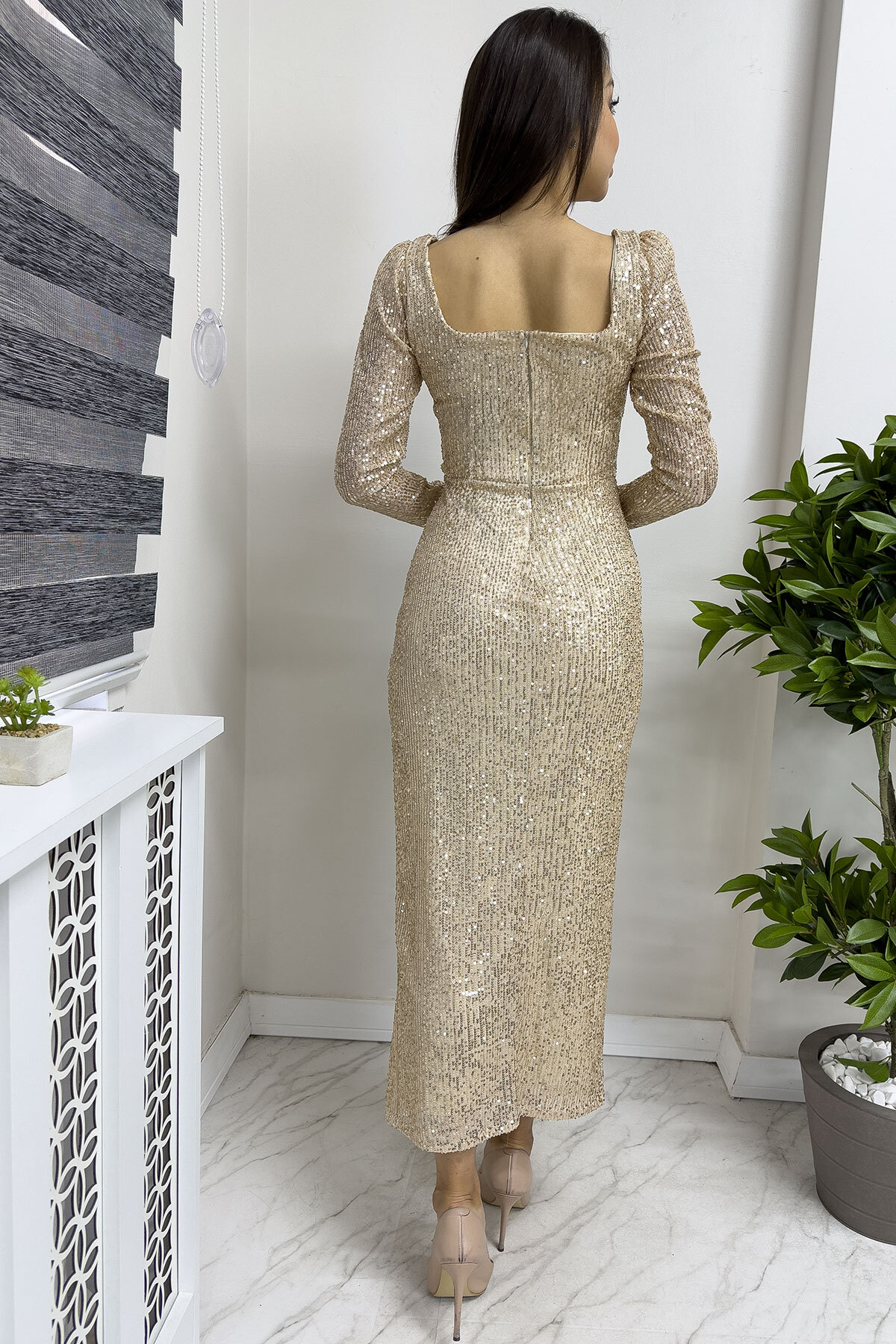 Elbise Delisi Kadın Kare Yaka Pul Payet Abiye Elbise Zümrüt Yeşili ...