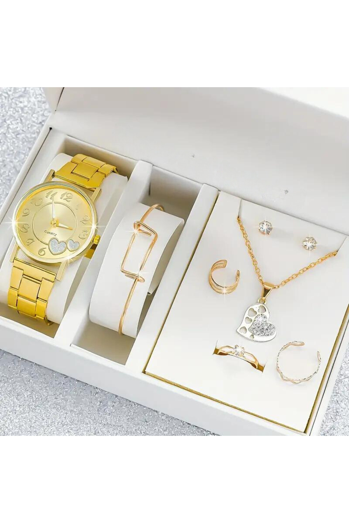 Inschic Kadın Altın 8 adet Kalp Desenli Kuvars Kol Saati ve Takı Seti ...