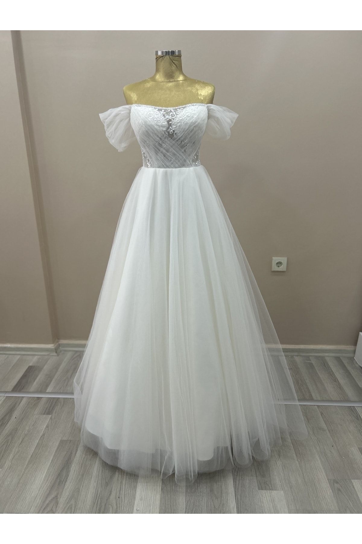 TUĞÇE ÜNVERENLER Helen Model Hayal Tülden Drapeli Vintage Gelinlik ...