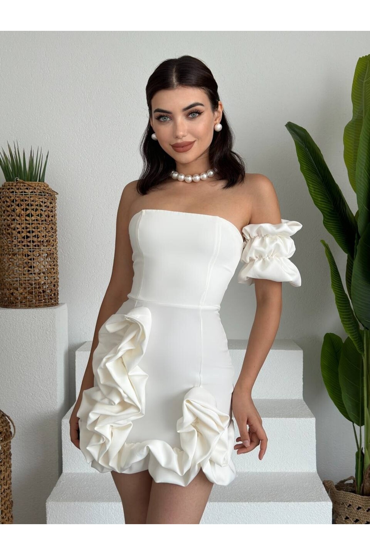 BENDİSTAR BUTİK Straplez Kol Detaylı Willow Mini Elbise - Beyaz Fiyatı, Yorumları - Trendyol