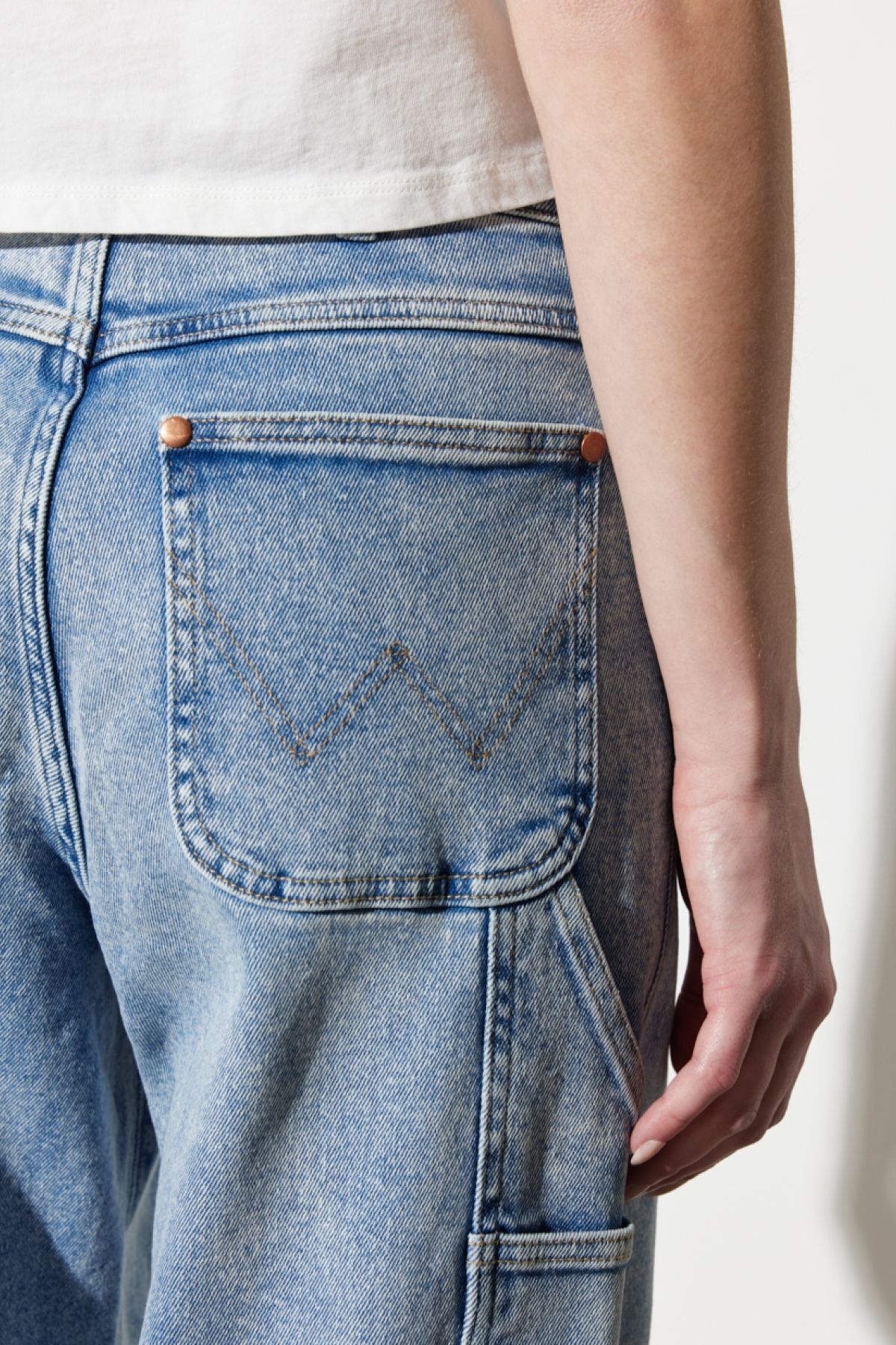 Wrangler Mom Carpenter Fit Normal Bel Düz Paça Mavi Esnek Jean Kot ...