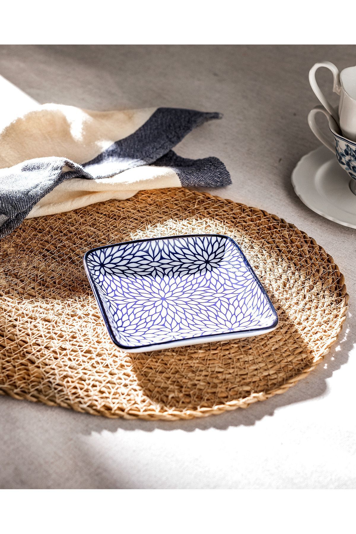 Madame Coco Rêve Bleu Drancy New Bone China Kare Tabak Fiyatı, Yorumları - Trendyol