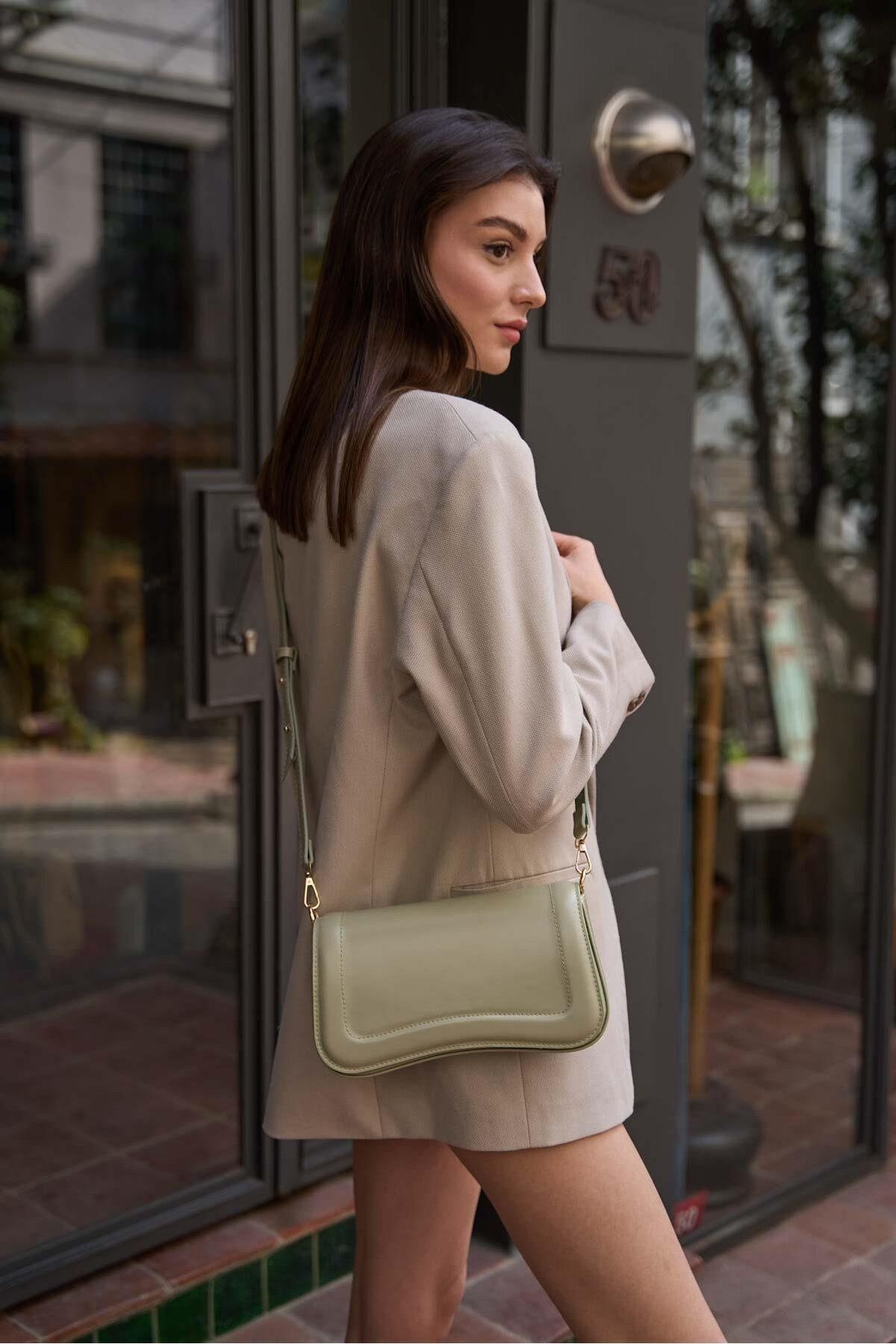 Madamra Mint Kadın Mıknatıs Kapamalı Kadın Kol Ve Omuz Çantası Fiyatı ...