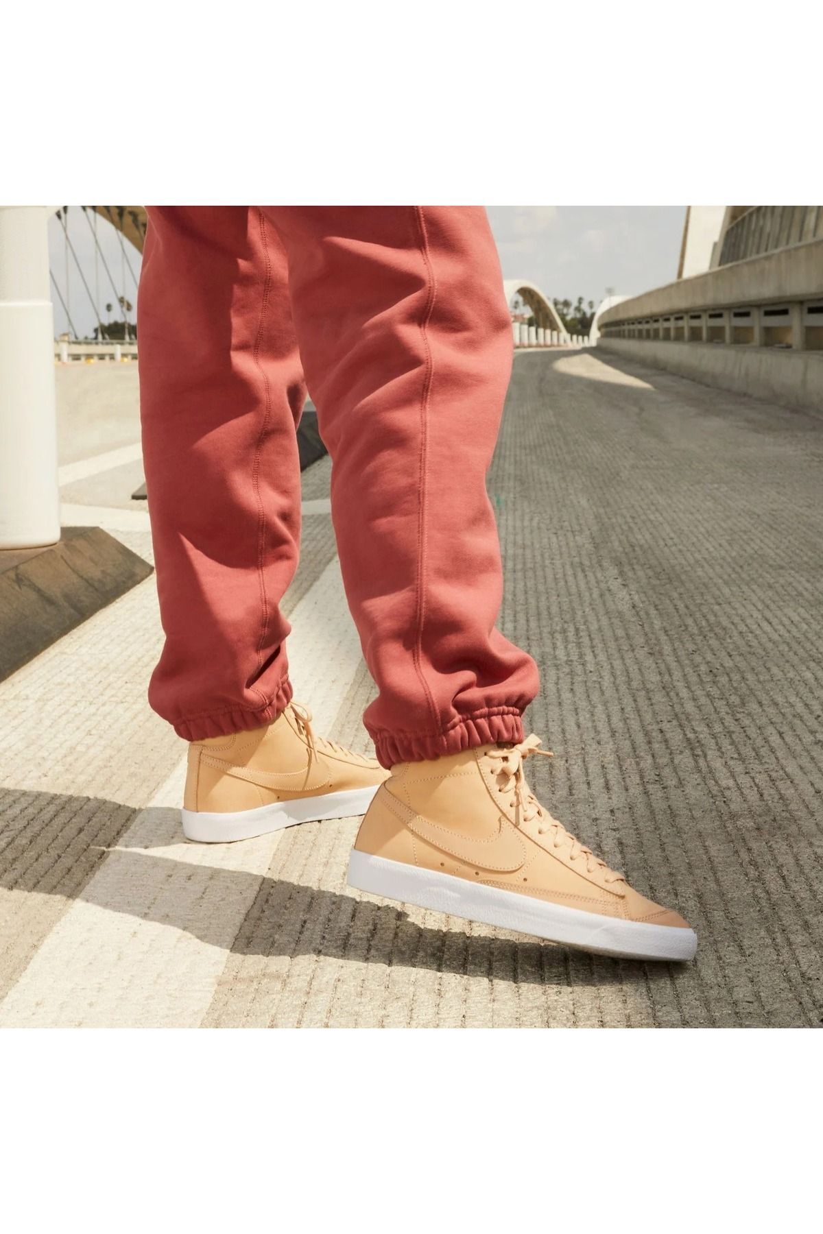 Nike Blazer Mid Premium Kadın Bej Sneaker Fiyatı, Yorumları - Trendyol