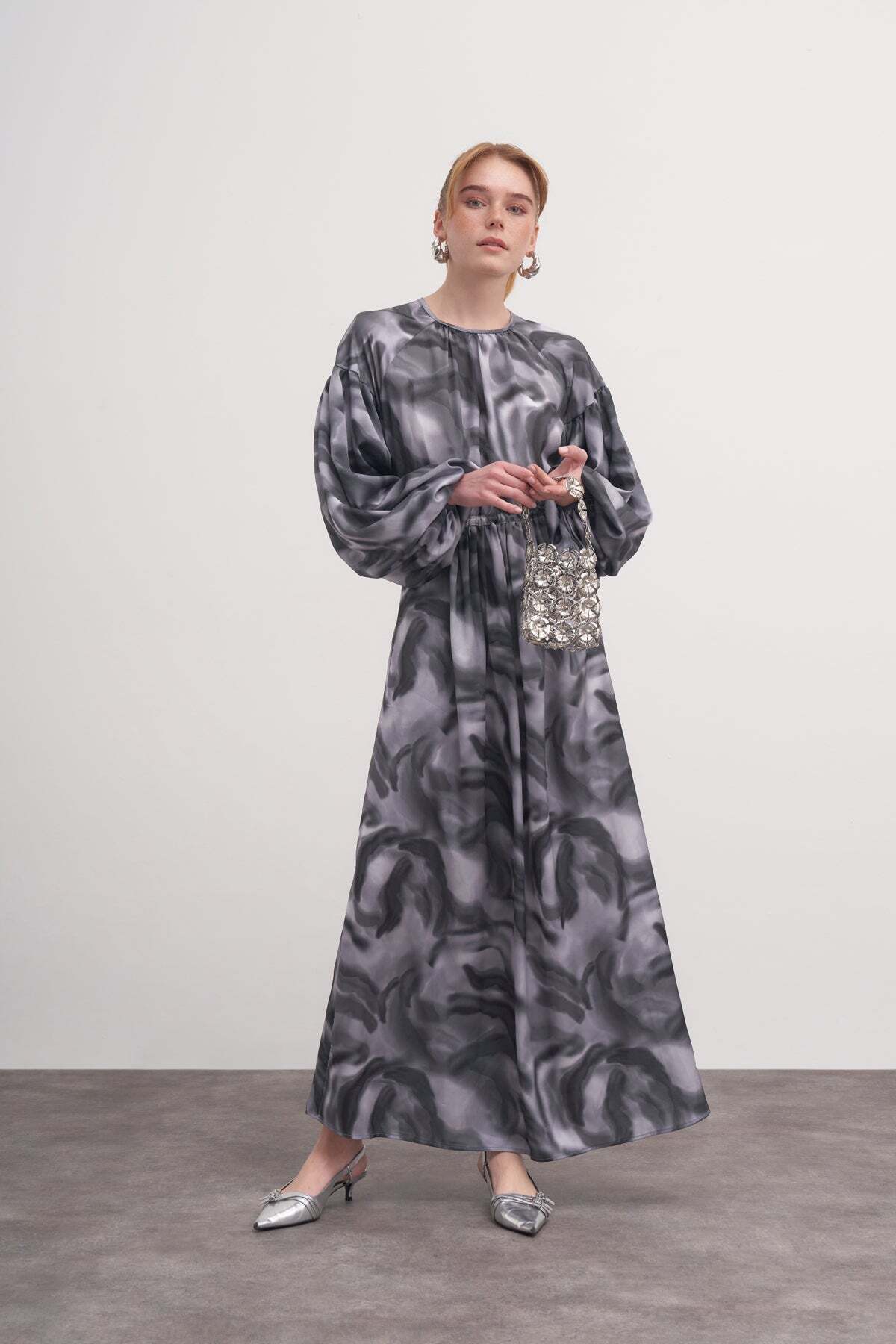 FUSHYA Belden Bağlamalı Desenli Elbise Fiyatı, Yorumları - Trendyol