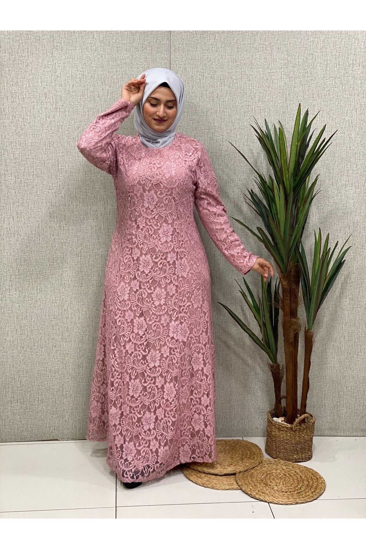 Butik büyük beden Kordena Dantel Abiye Fiyatı, Yorumları - Trendyol