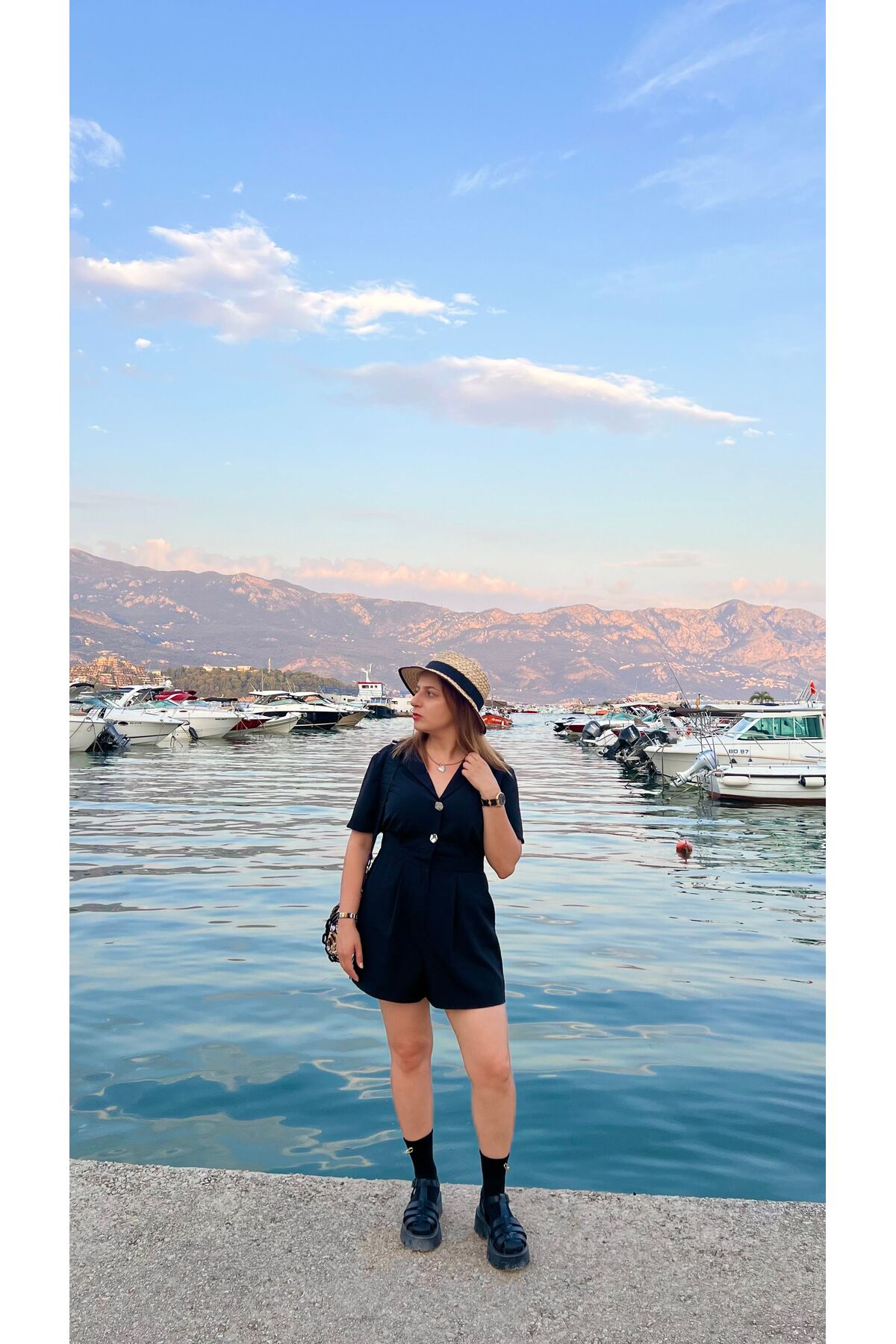 Kinzi Short Sleeve Black Shorts Jumpsuit- Trendyol