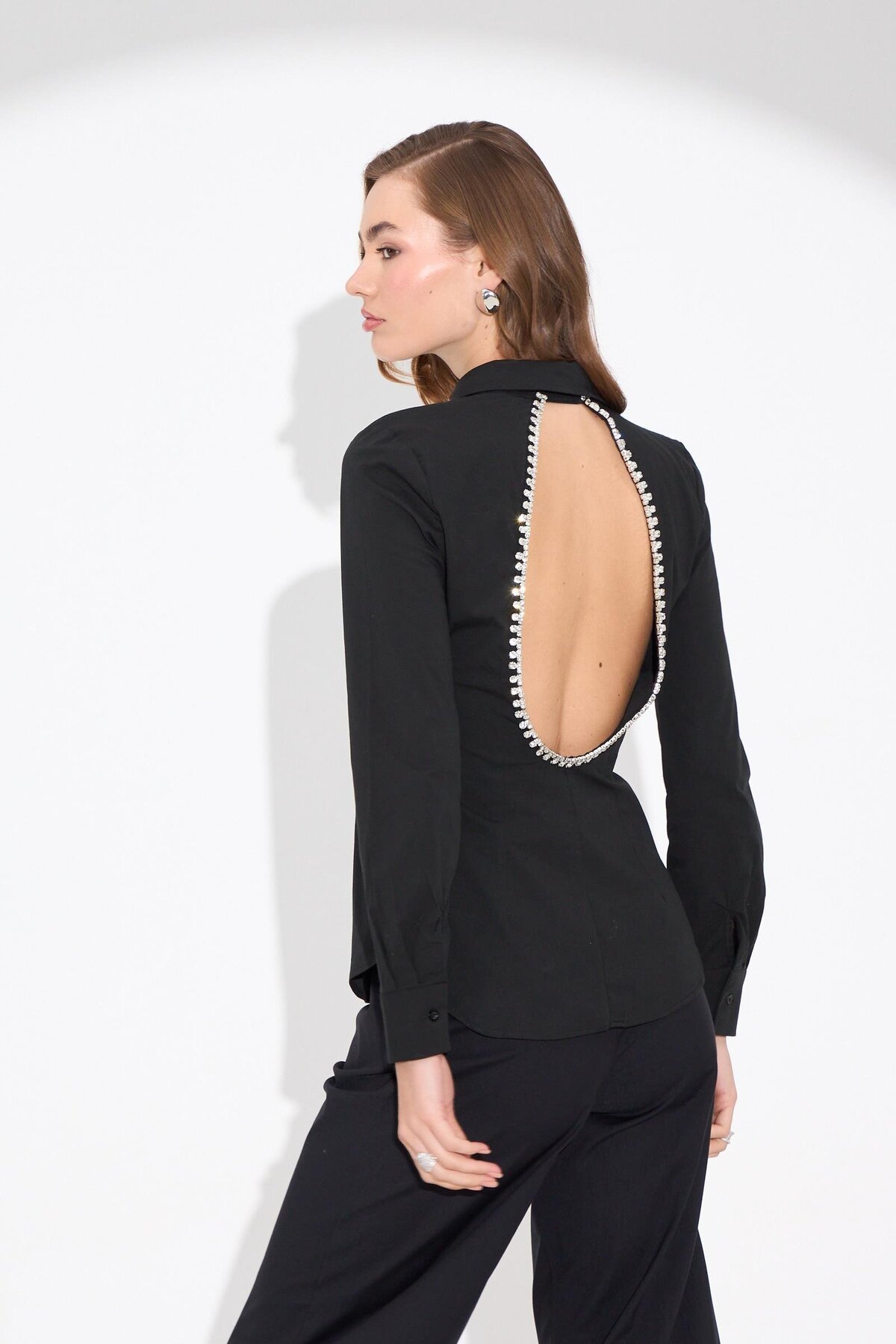 NOK İSTANBUL Crystal Window Detail Shirt Siyah - Fiyatı, Yorumları