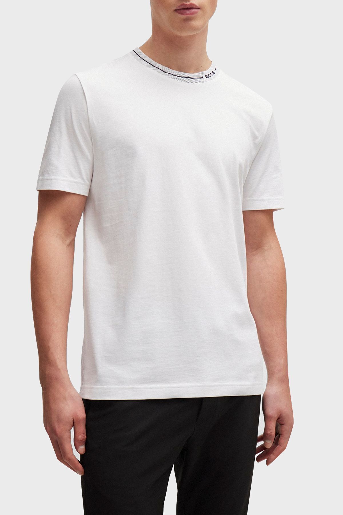 BOSS Logolu Bisiklet Yaka Regular Fit Pamuklu Jarse T Shirt Erkek T ...