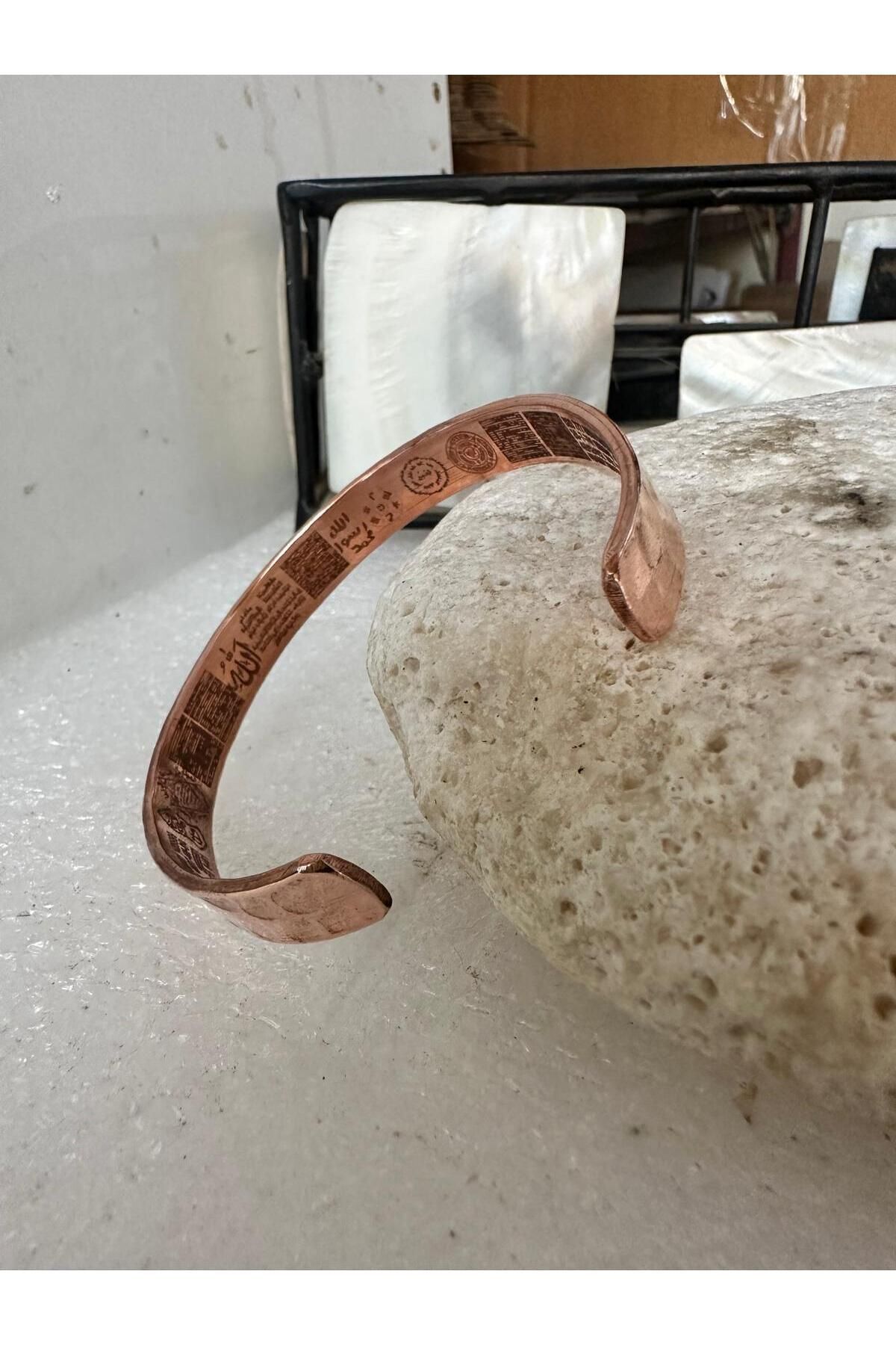KAVELE Ham Saf Bakır Full Koruma Zırhlı El Dövmeli Bileklik 17 Cm 35 ...
