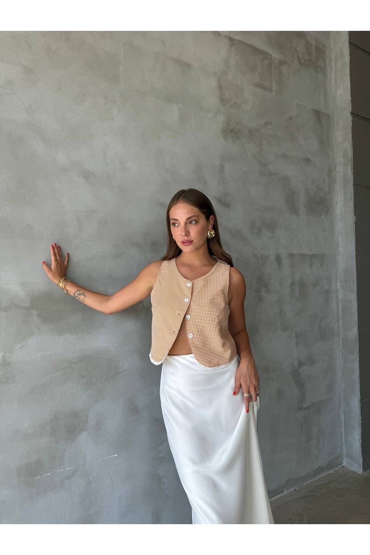 Zey Studio Kadın Turuncu Bisiklet Yaka Pötikareli Crop Yelek Fiyatı, Yorumları - Trendyol